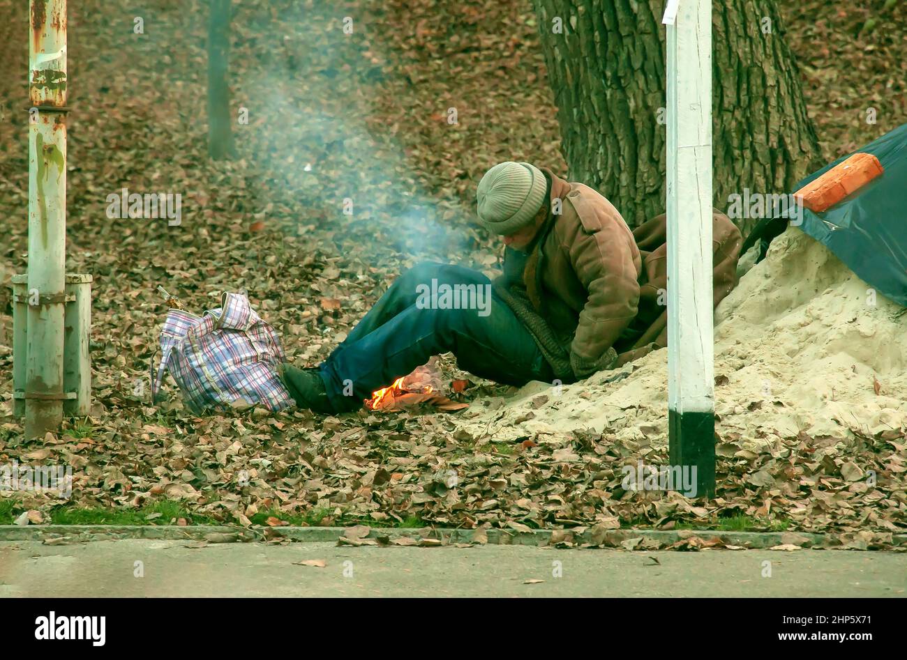 Homeless feet hi-res stock photography and images - Alamy