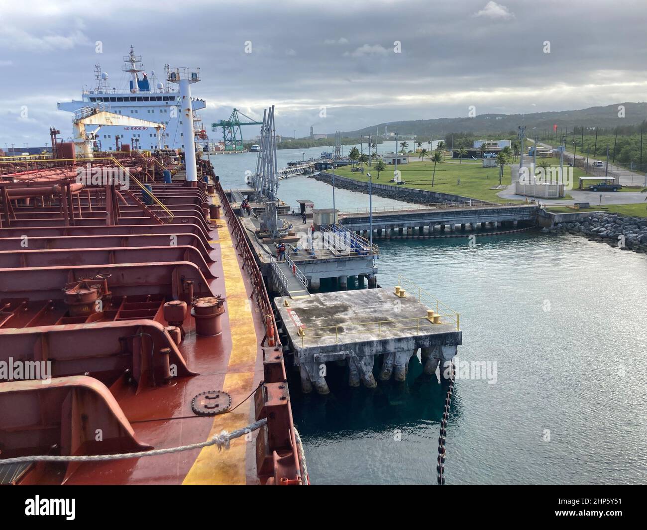 Mt slnc goodwill hi-res stock photography and images - Alamy