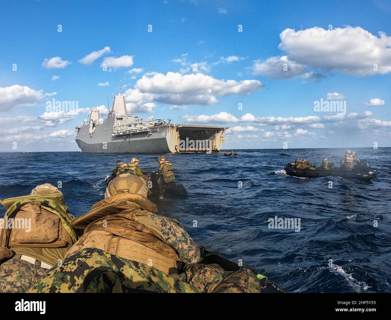 U.S. Marines with Battalion Landing Team 1/5, 31st Marine Expeditionary ...