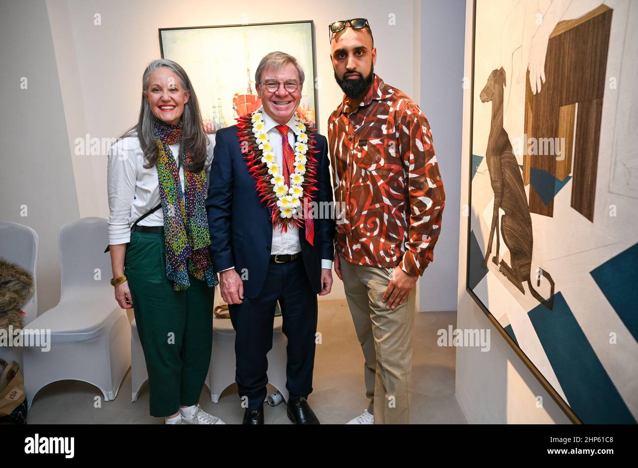 The hon gary gray ao hi-res stock photography and images - Alamy