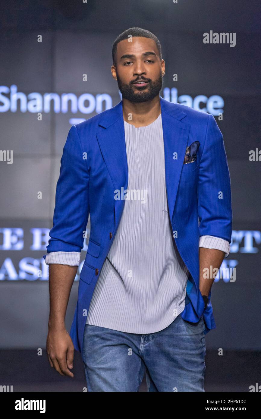 Shannon wallace hi-res stock photography and images - Alamy