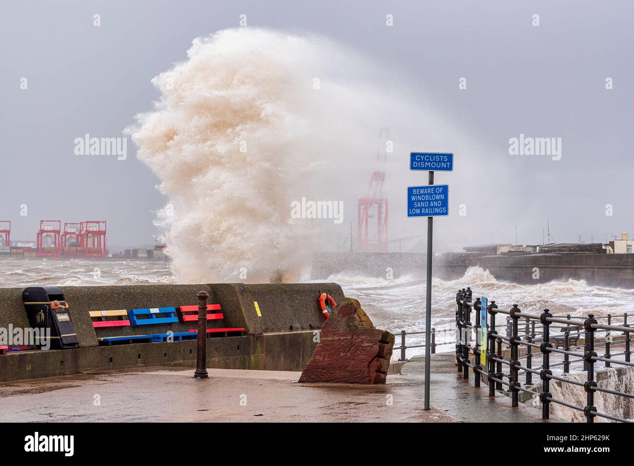 Liverpool, UK. 18th Feb, 2022. Large waves created by high winds and ...
