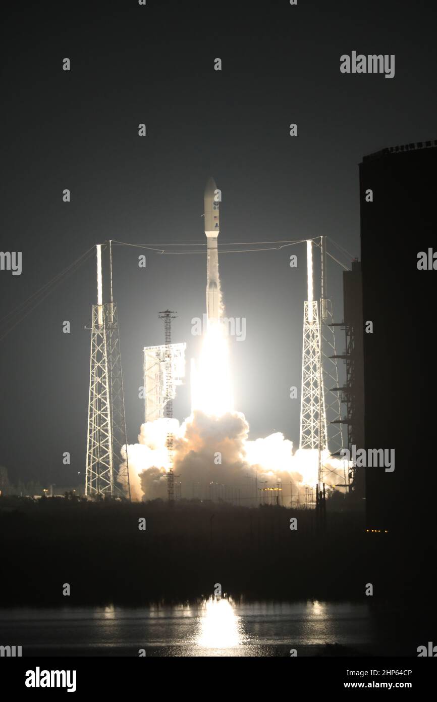 At Cape Canaveral Air Force Station's Space Launch Complex 41, an Atlas ...