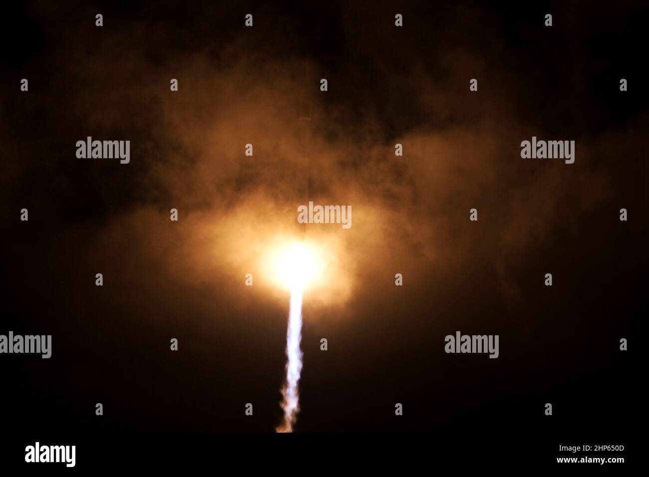 Cygnus Orbital ATK OA-6 on a ULA Atlas V Rocket launches from Pad 41 at ...