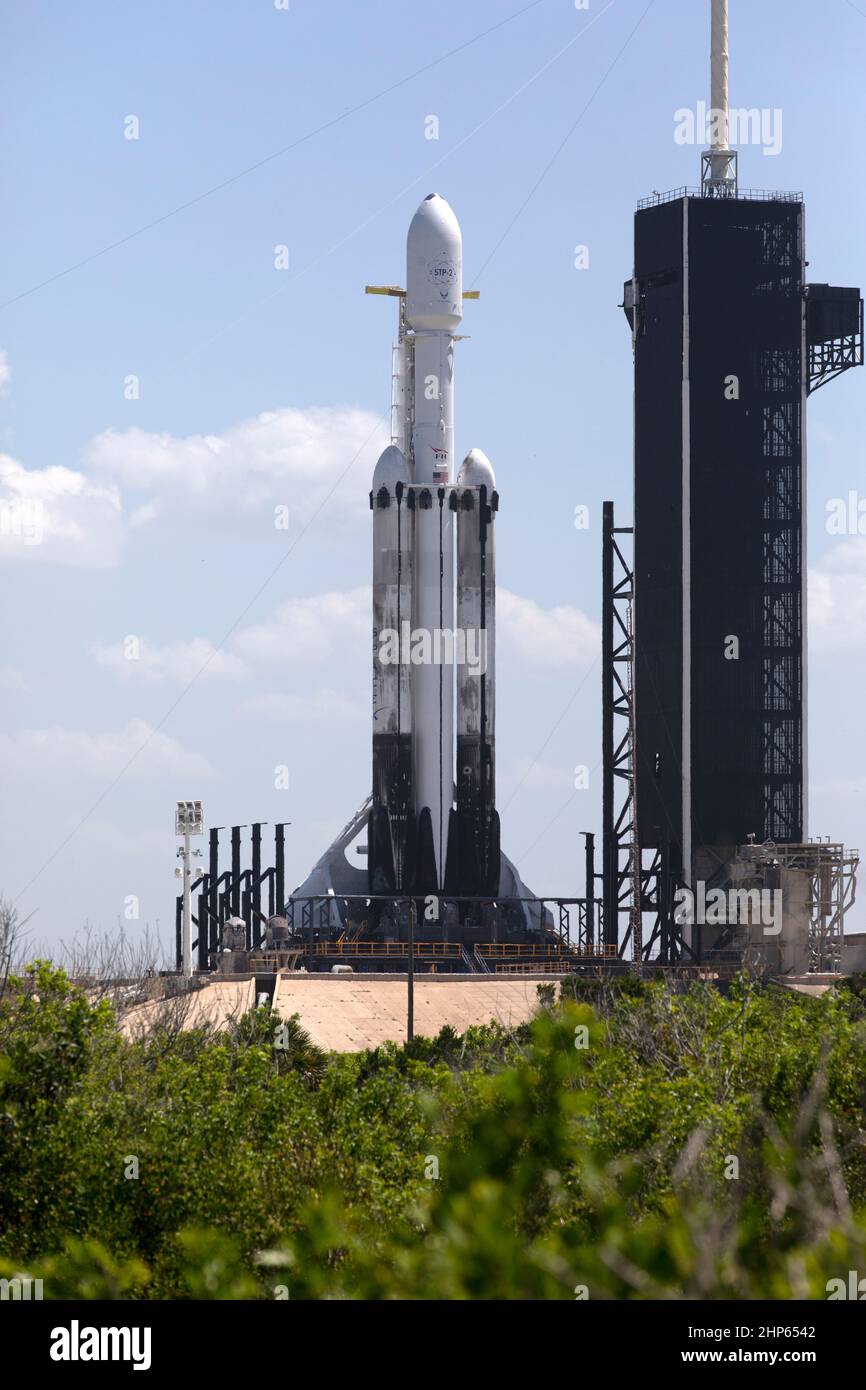 A Spacex Falcon Heavy Rocket Is Ready For Launch On The Pad At Launch