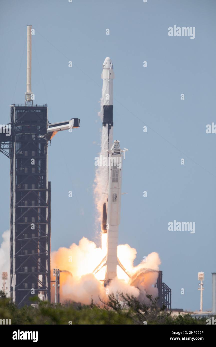 Launch complex 39a hi-res stock photography and images - Alamy