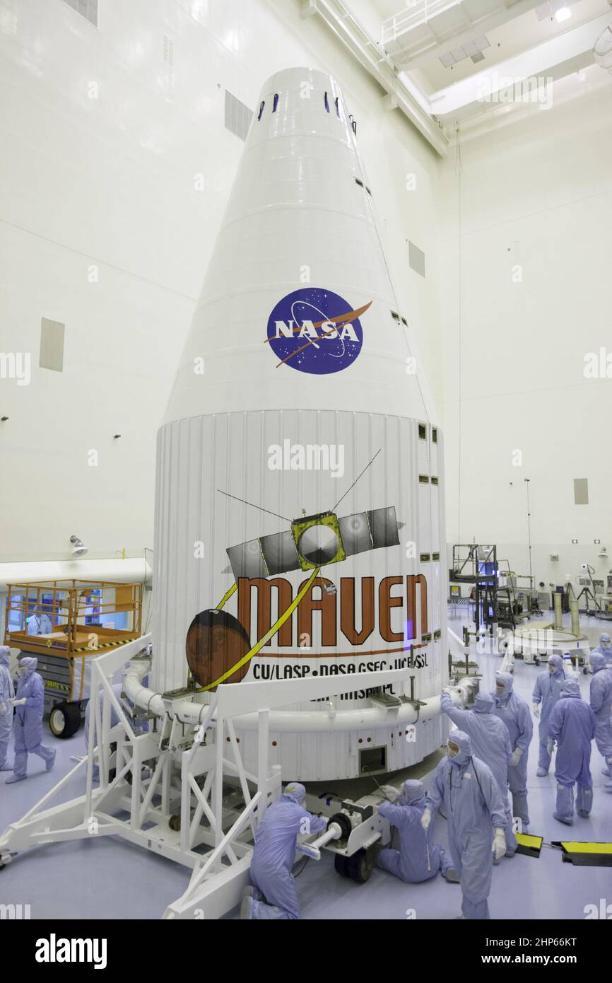 Inside the Payload Hazardous Servicing Facility at NASA's Kennedy Space ...