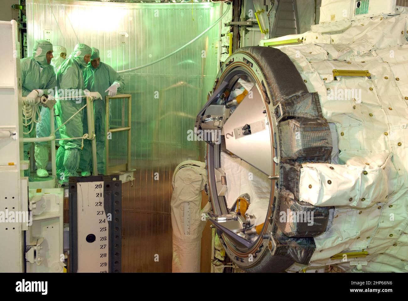 STS-127 crew members get a close look at space shuttle Endeavour's ...