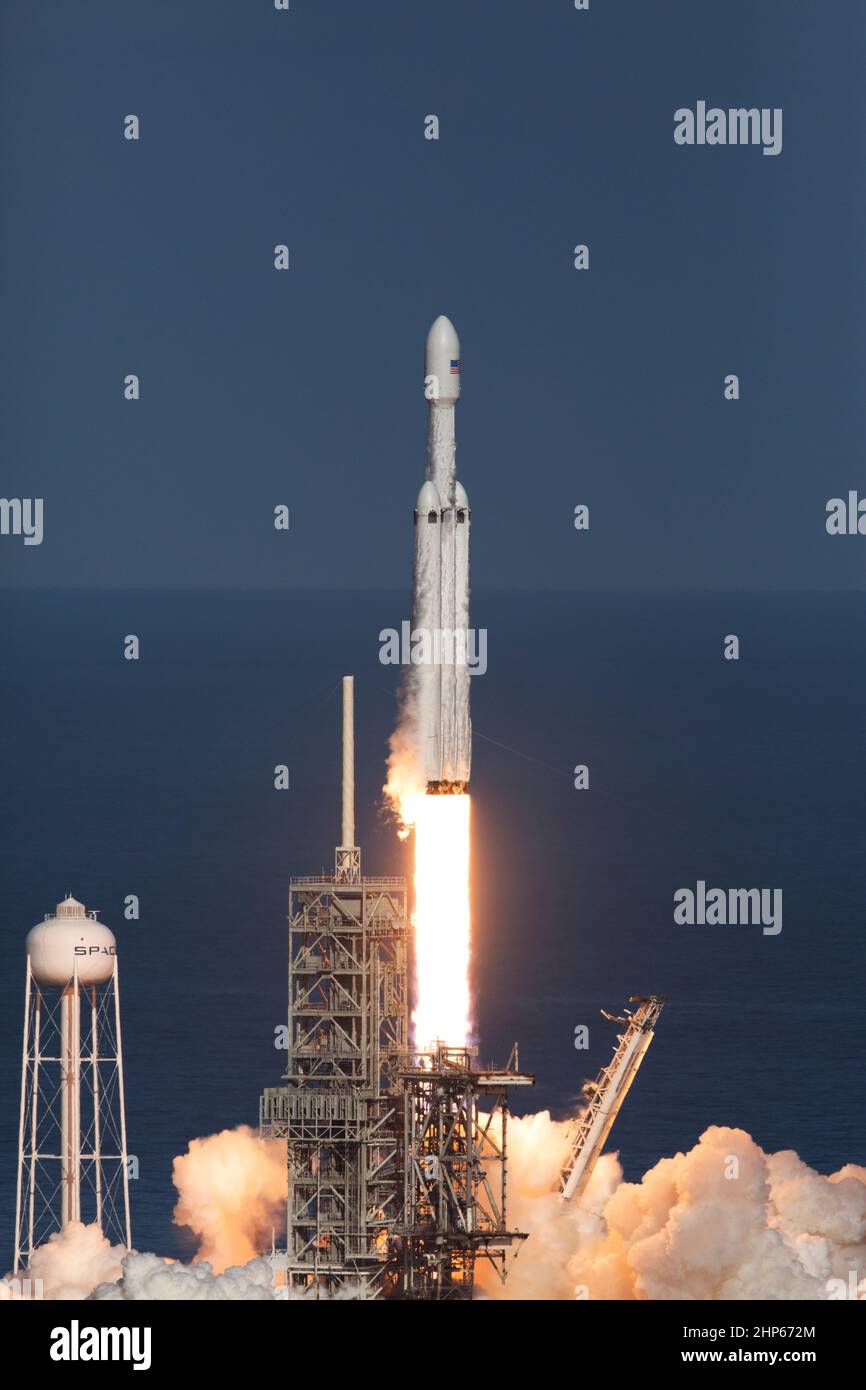 Spacex operation hi-res stock photography and images - Alamy