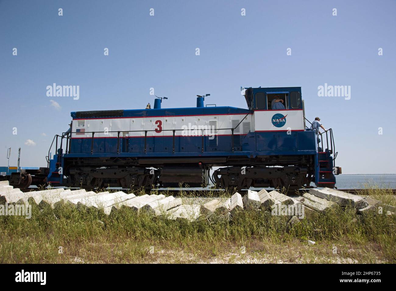 The NASA Railroad train transports the last space shuttle solid rocket ...