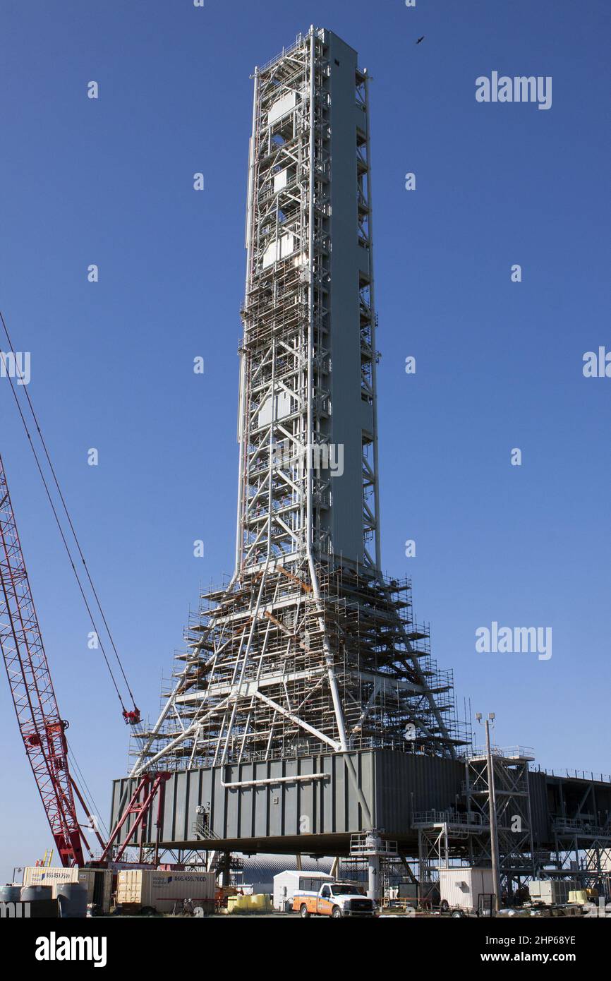 Mobile launcher park site hi-res stock photography and images - Alamy