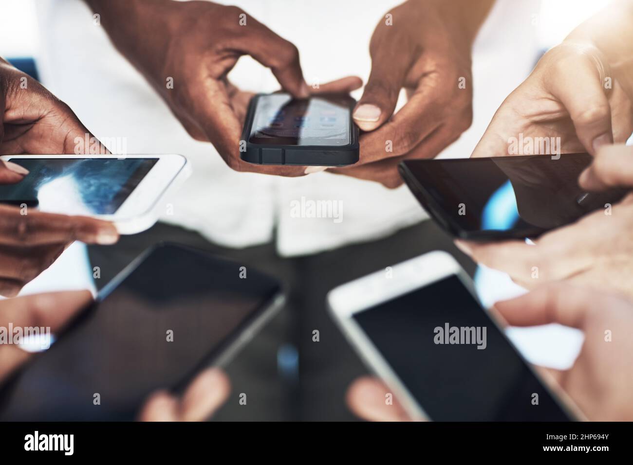 Connecting a device hi-res stock photography and images - Alamy