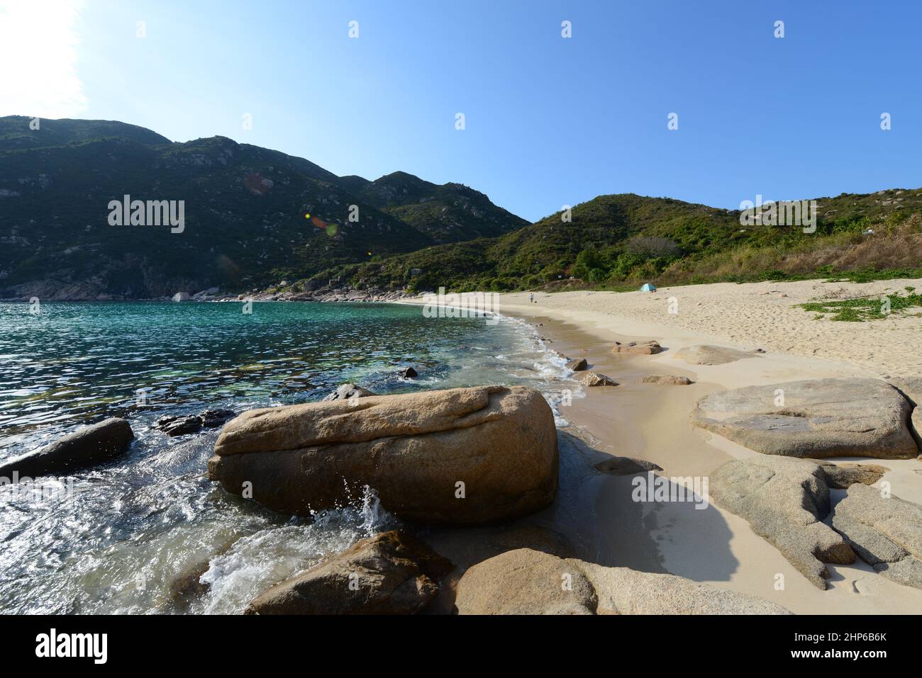 Sham Wan beach and bay, Lamma island, Hong Kong Stock Photo - Alamy
