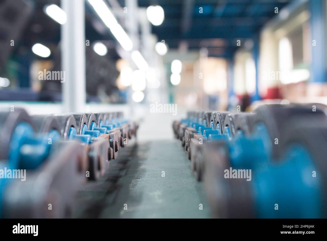 chain conveyor line Stock Photo - Alamy