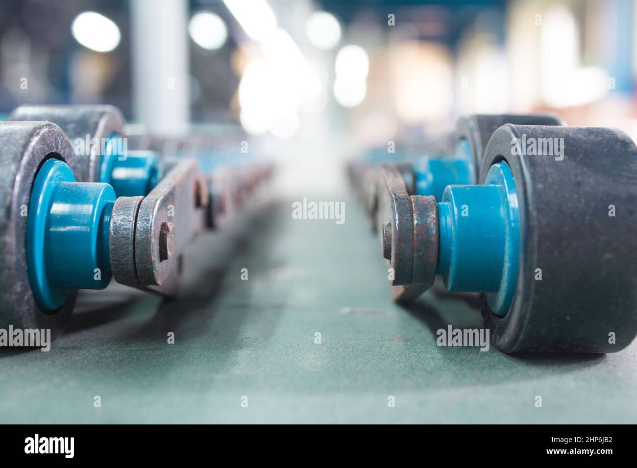 chain conveyor line Stock Photo - Alamy