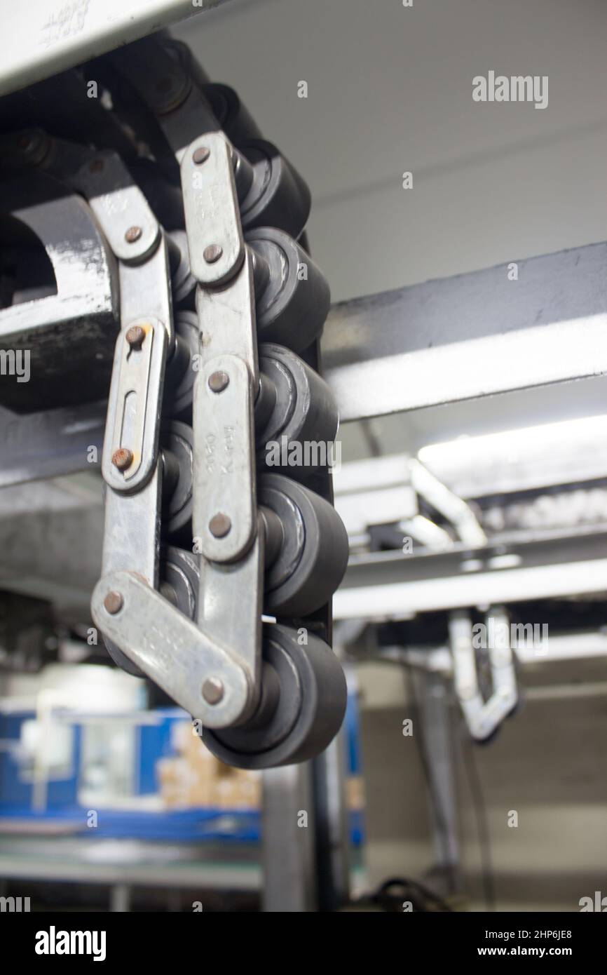 conveyor line assembly Stock Photo - Alamy