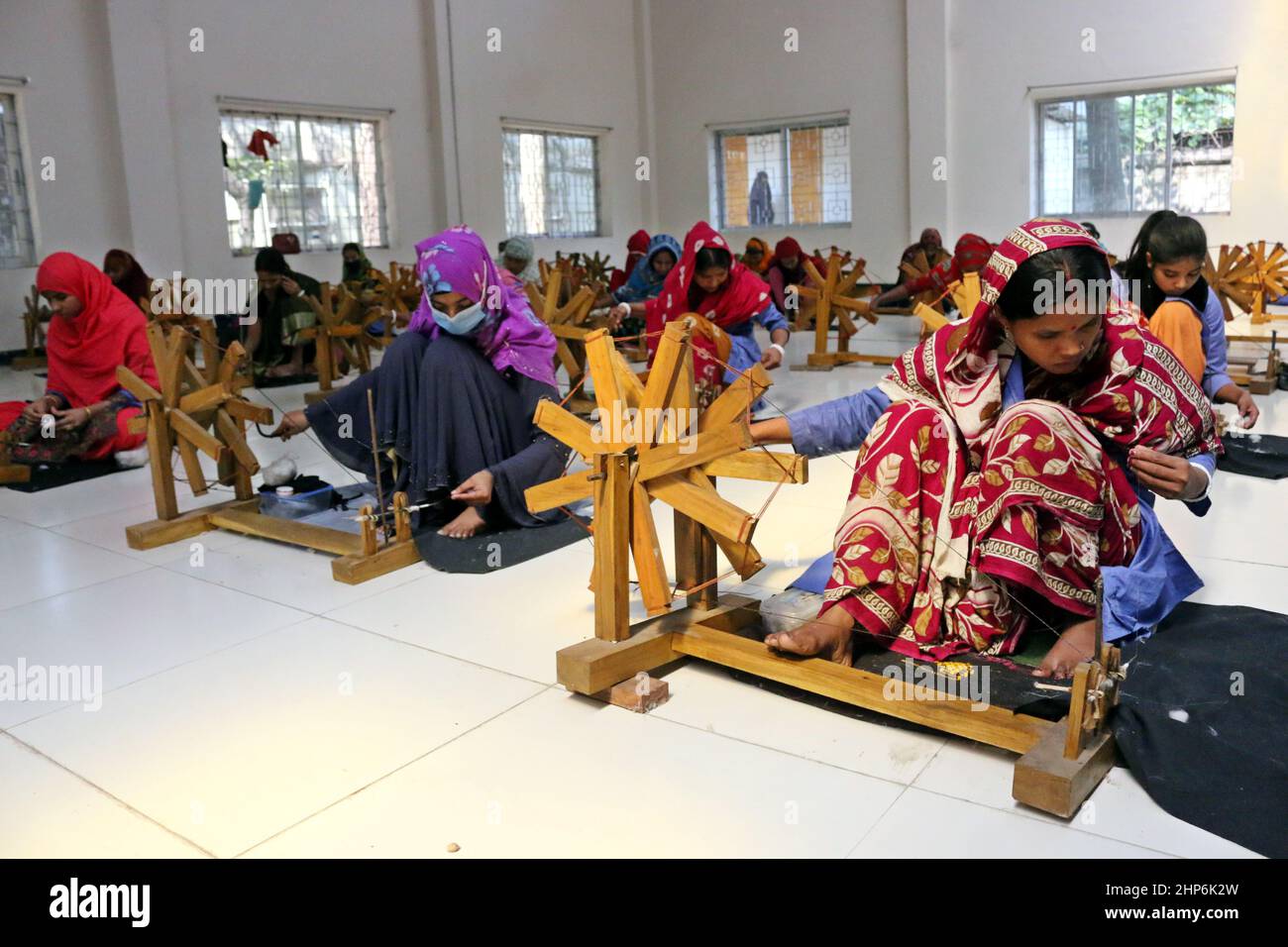 Workers are making sari with traditional tat in Rupganj outskirts of ...