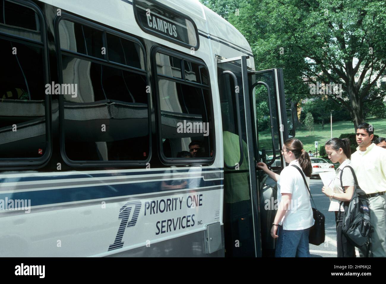 2000s shuttle bus hi-res stock photography and images - Alamy