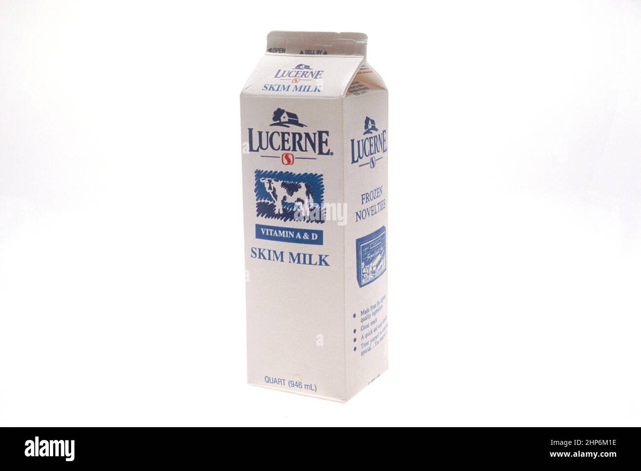 Quart milk carton hi-res stock photography and images - Alamy