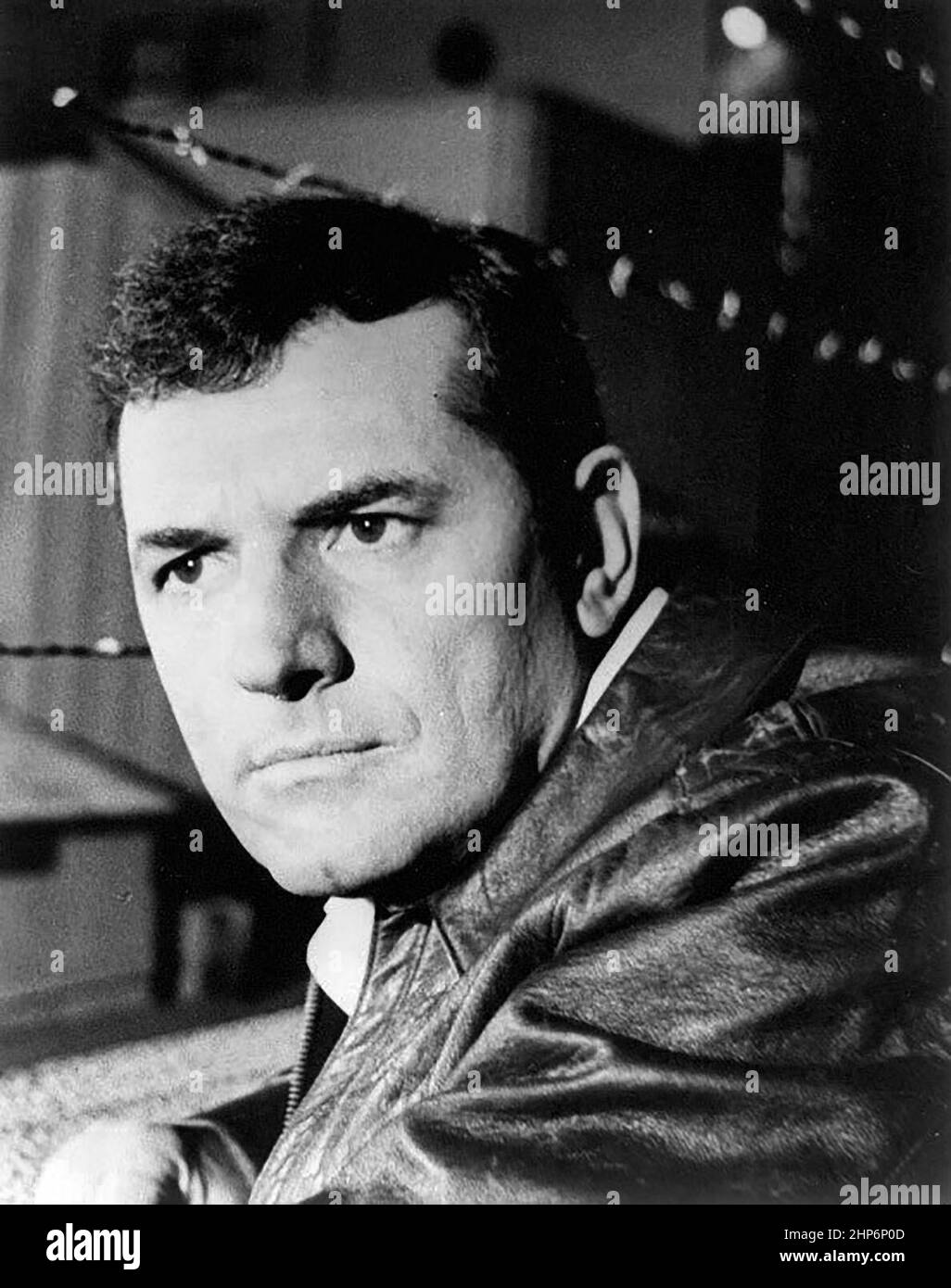 Photo of Steven Hill as Dan Briggs from the television program Mission ...