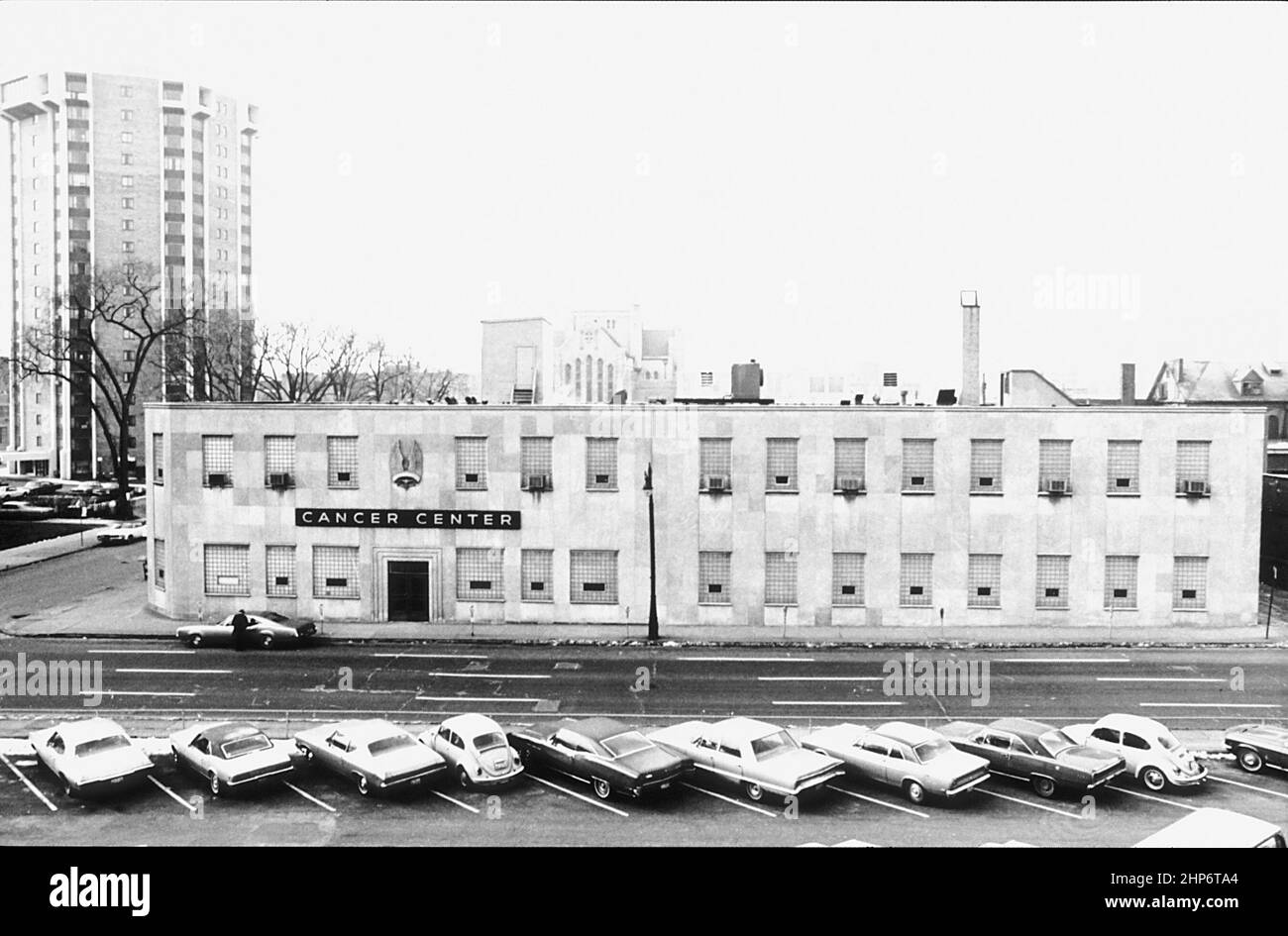 1960s detroit institute for cancer research hi-res stock photography ...