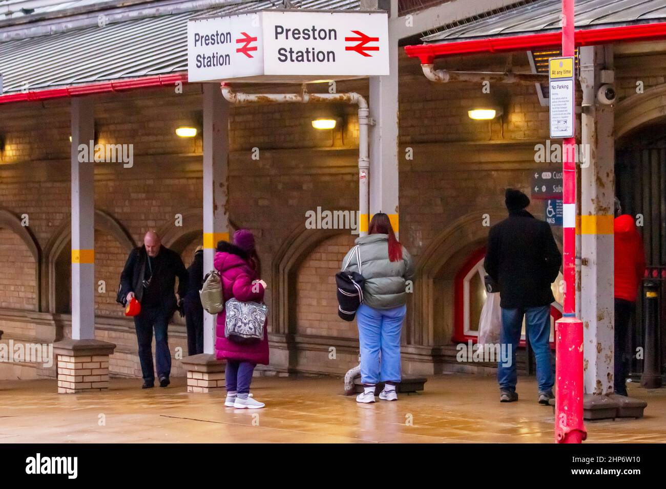 Preston, Lancashire. UK Weather. 19 Feb 2022. Preston Railway Station ...