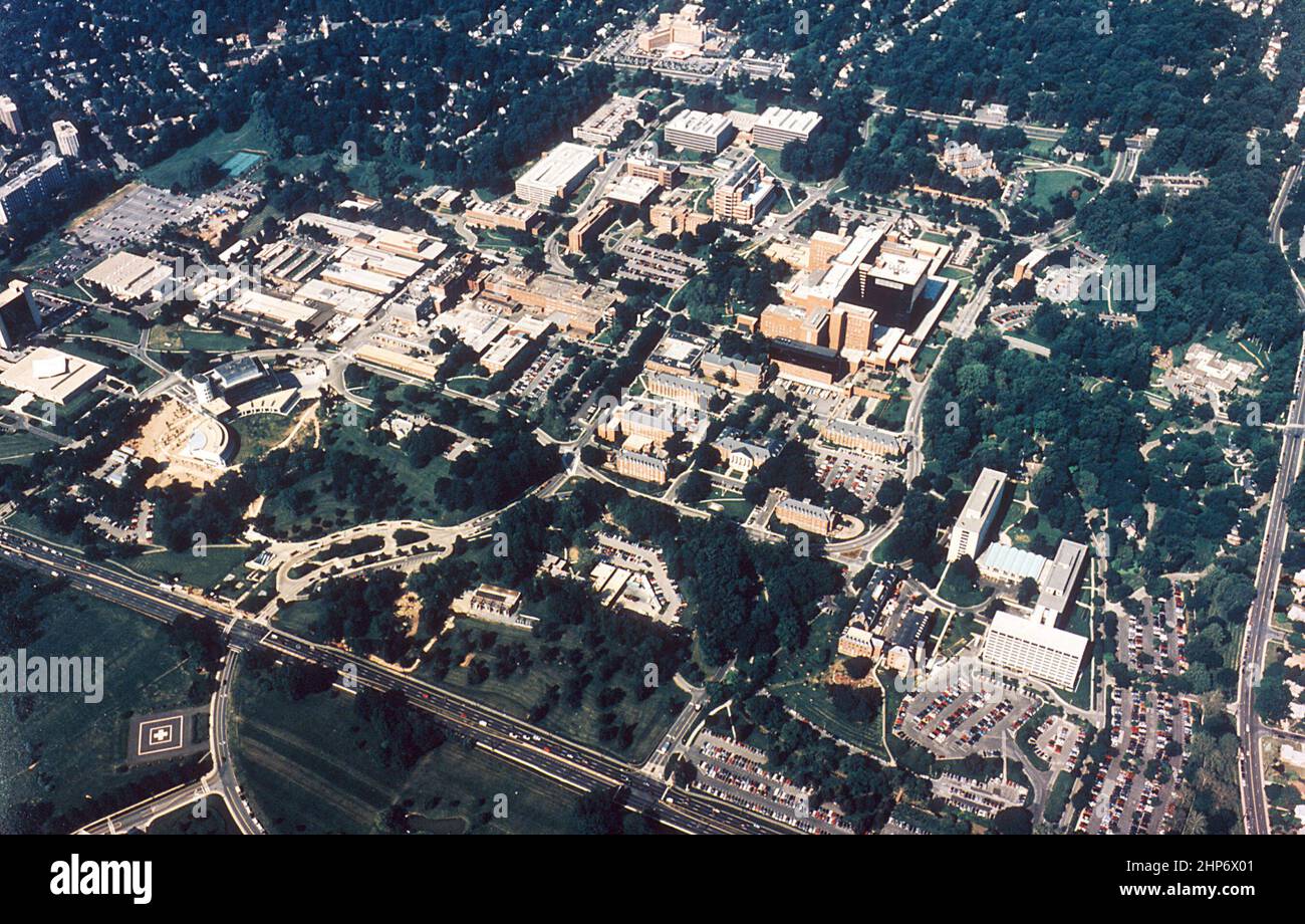 1990s nih campus hi-res stock photography and images - Alamy
