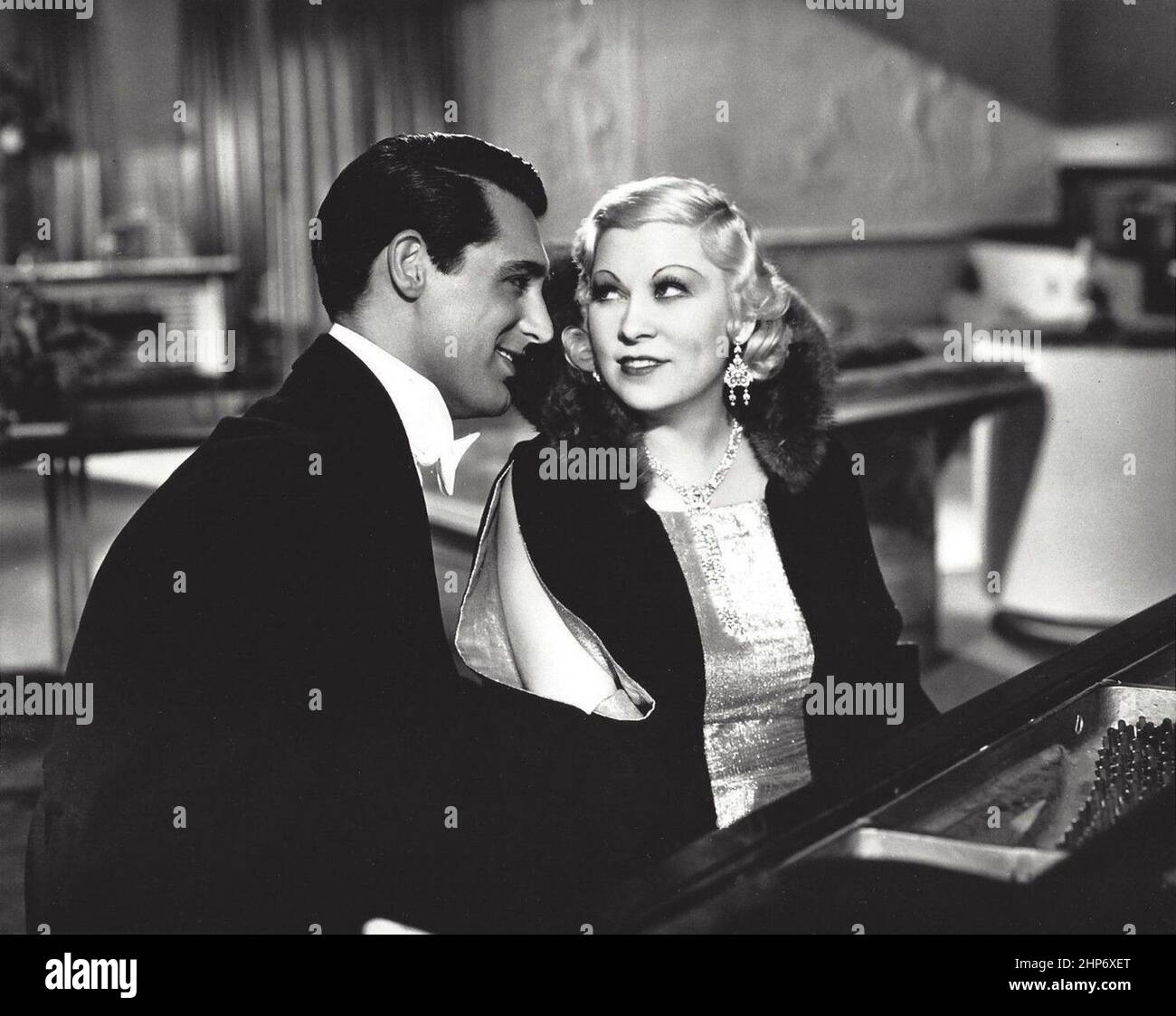 Mae west i'm no angel hi-res stock photography and images - Alamy