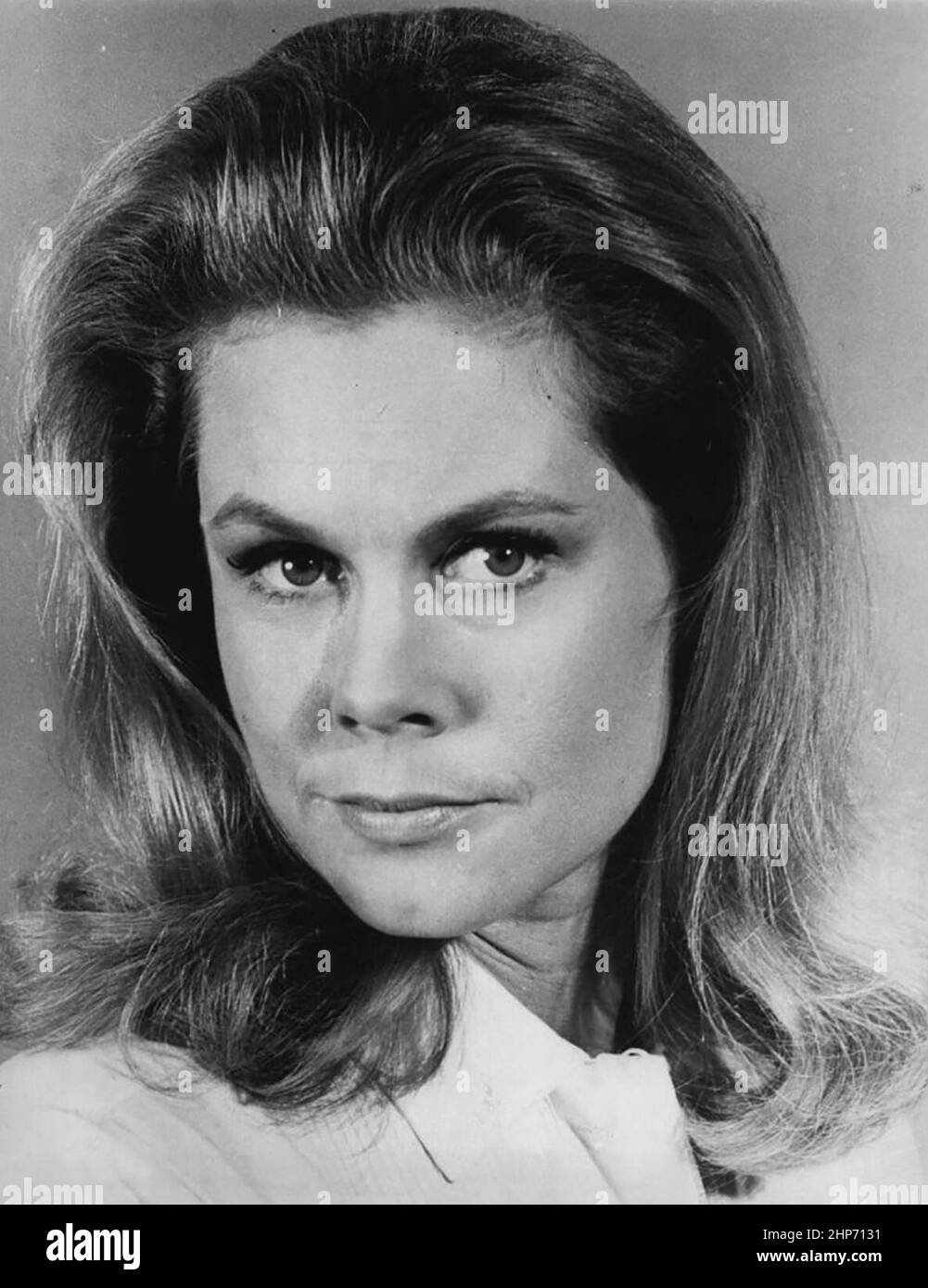 Elizabeth montgomery bewitched tv Black and White Stock Photos & Images ...
