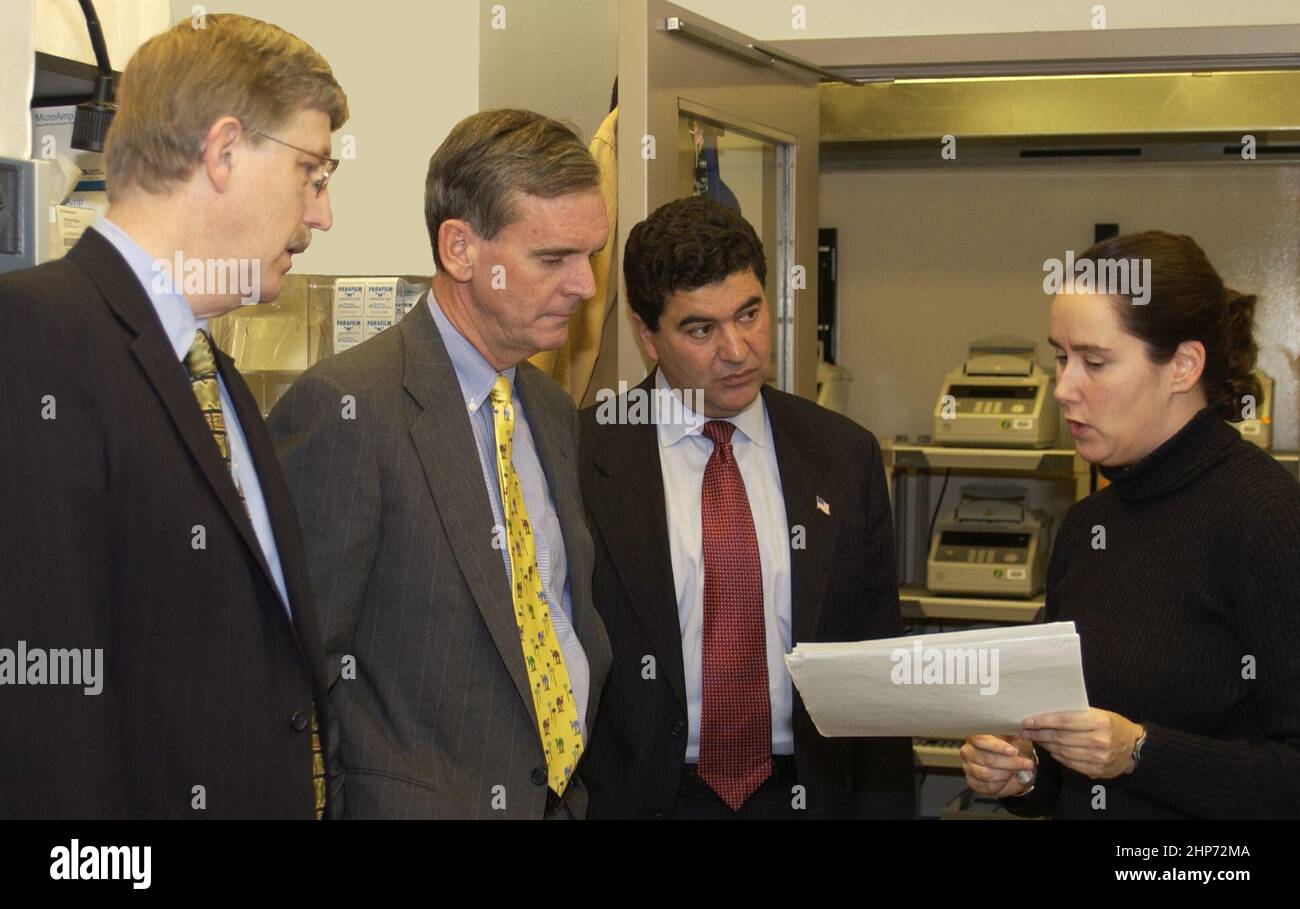 2000s nih hi-res stock photography and images - Alamy