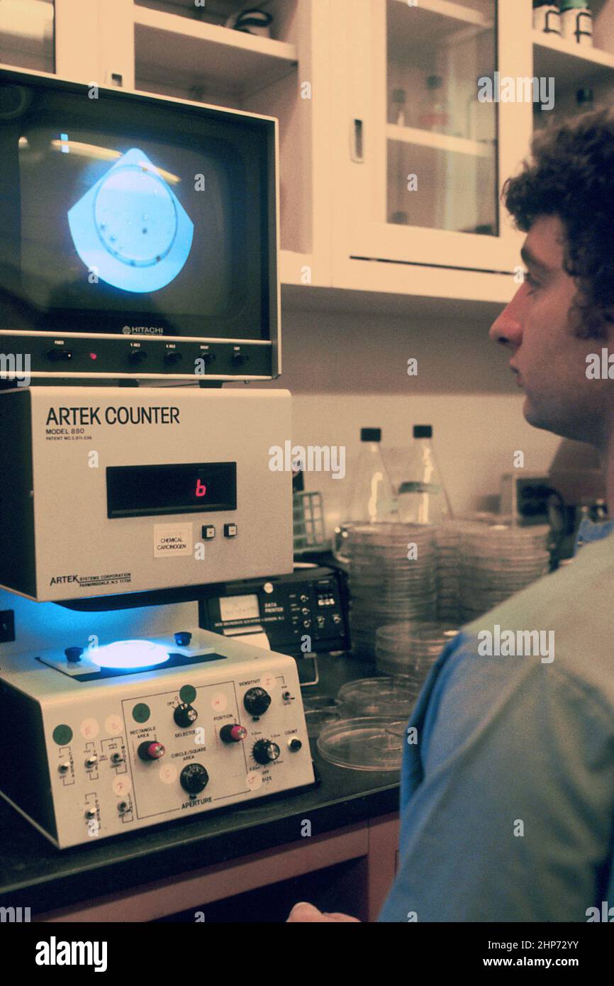 An ARTEK automated electronic colony counter Stock Photo - Alamy