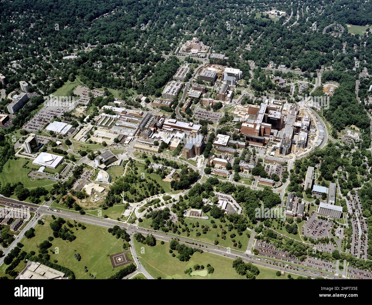 2003 nih campus hi-res stock photography and images - Alamy