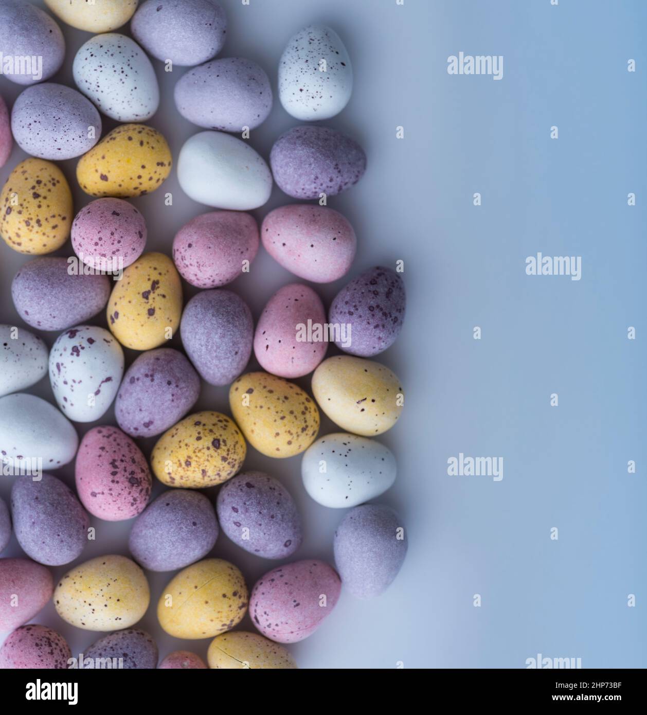 Mini easter egg hi-res stock photography and images - Alamy