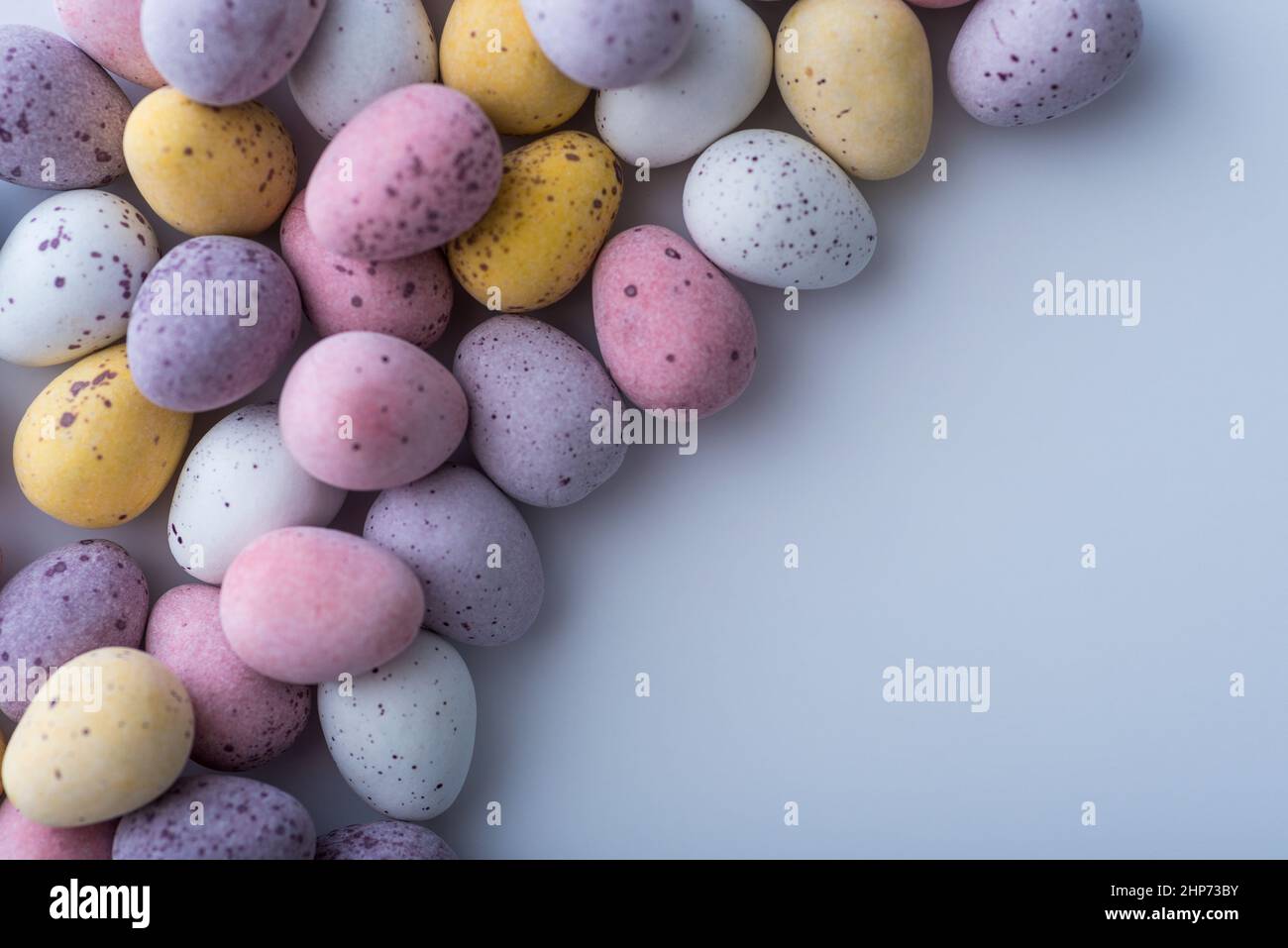 Mini easter egg hi-res stock photography and images - Alamy