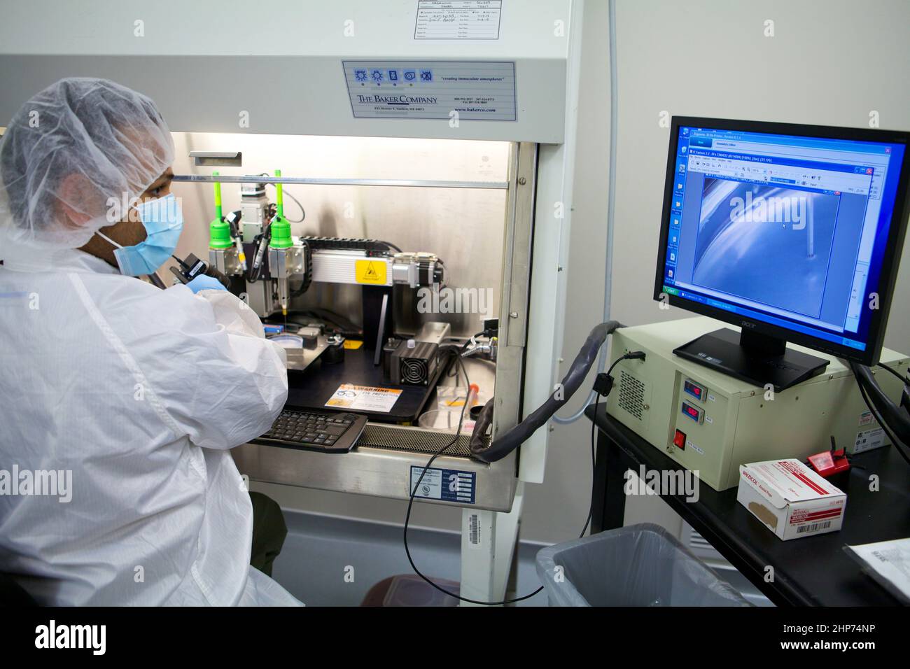 Bioprinting lab hi-res stock photography and images - Alamy
