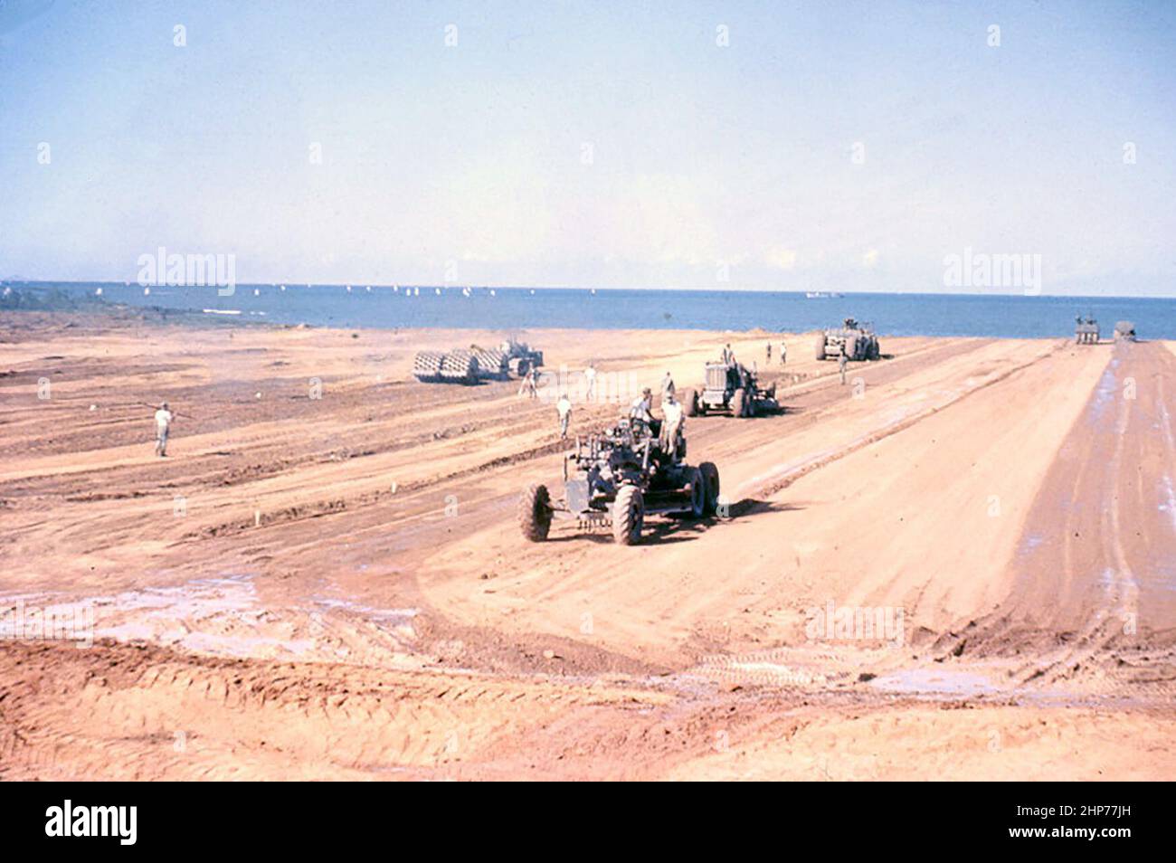 MAG-36 northern helipad under construction - September 1965 - PD Photo ...