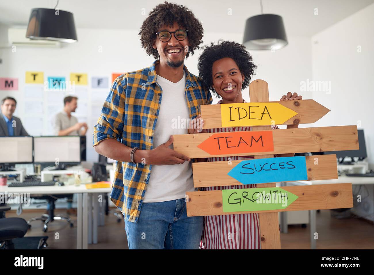 Team work slogan hi-res stock photography and images - Alamy