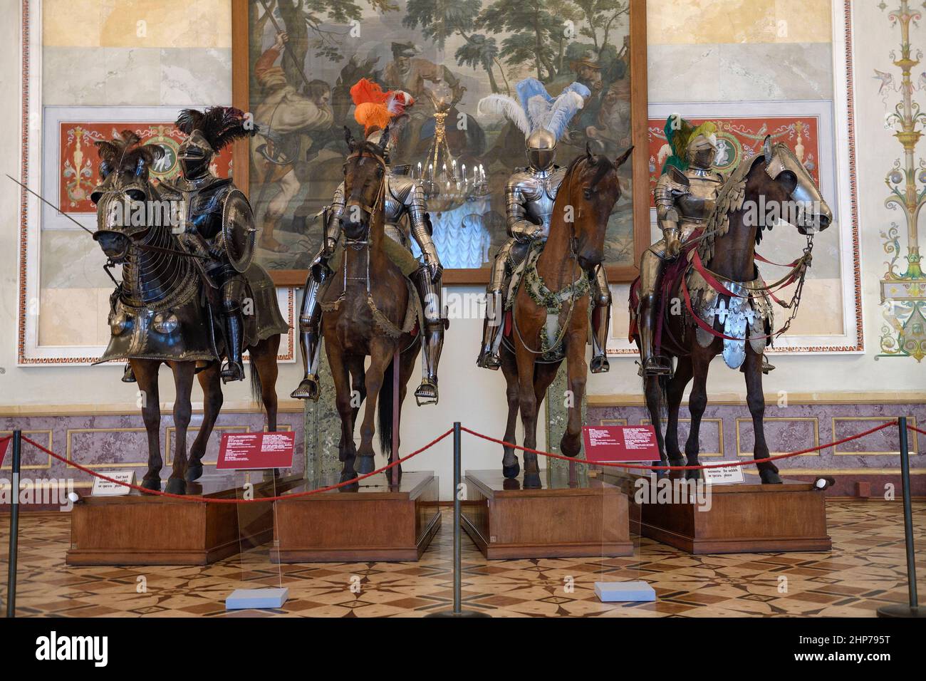 Knights hall hermitage hi-res stock photography and images - Alamy