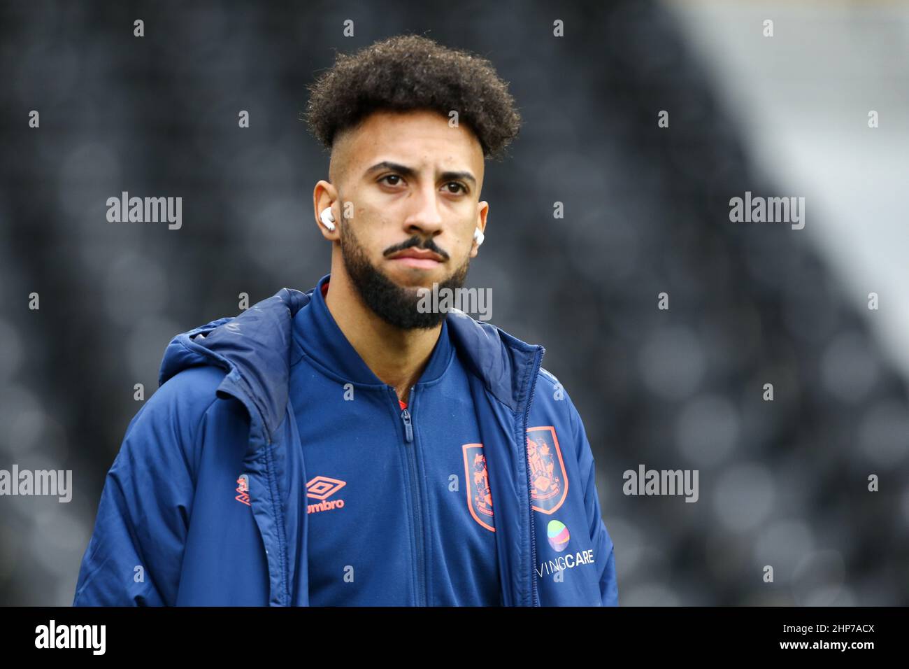 Sorba Thomas #16 of Huddersfield Town arrives Stock Photo - Alamy