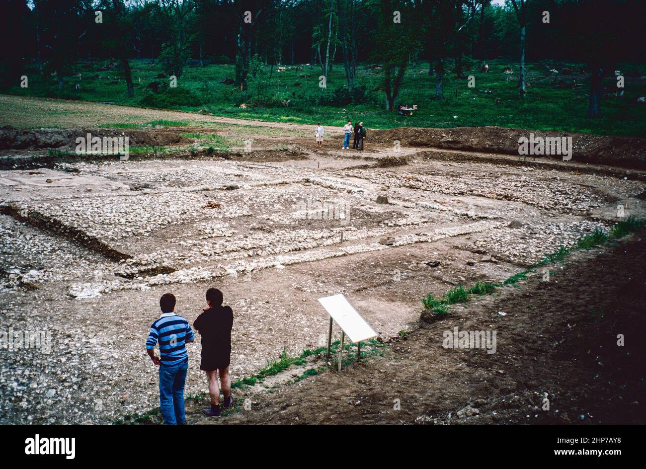 Batten Hanger - Archeological Site in progress near Chichester, West ...