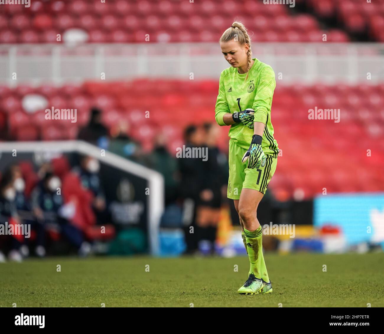 Middlesborough, England, February 17th 2022: Goalkeeper Merle Frohms (1 ...