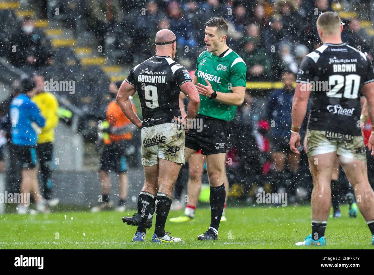 Referee Chris Kendall explains to Danny Houghton #9 of Hull FC why he ...