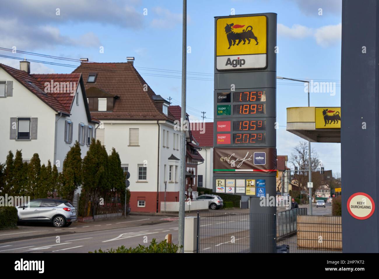 Gasoline prices germany hi-res stock photography and images - Alamy