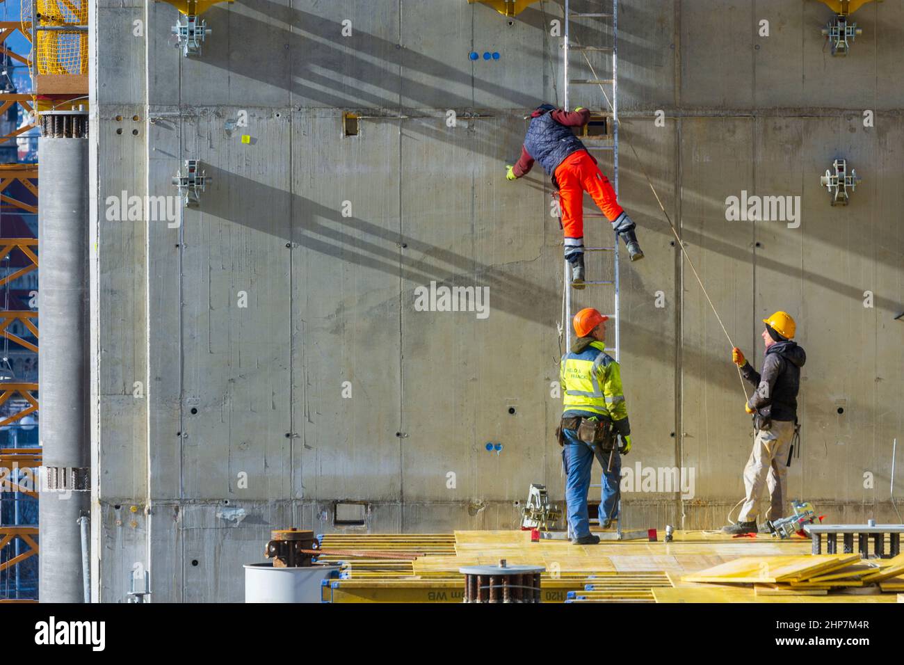 Wien, Vienna: high-rise apartment building in construction ...
