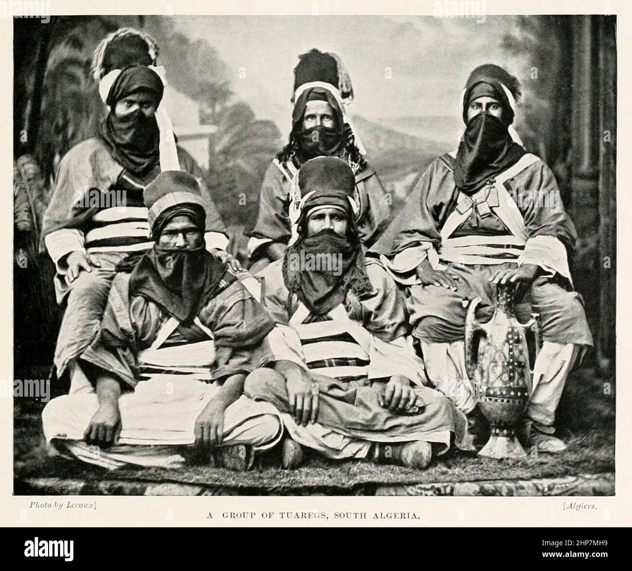 Tuaregs hi-res stock photography and images - Alamy