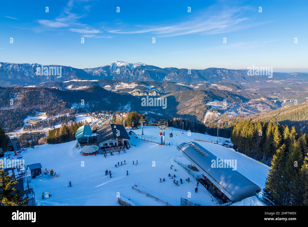 Semmering: Ski area Zauberberg Semmering - Hirschenkogel, downhill ...