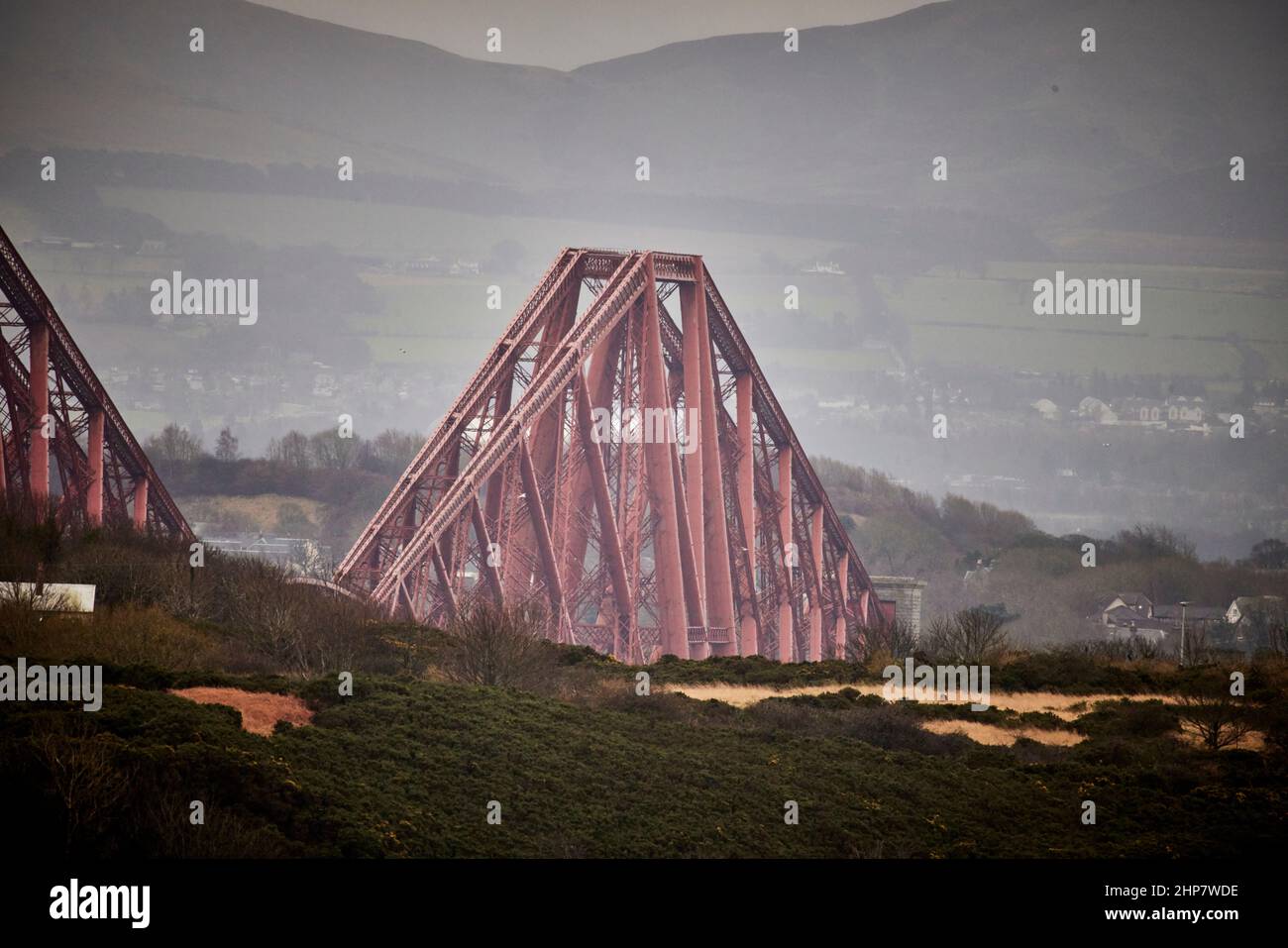 Forth Rail Bridge, Forth Bridge cantilever railway bridge across the ...