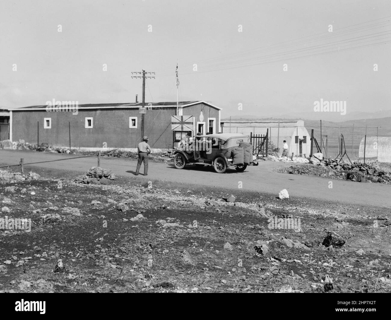 1920s british frontier check post hi-res stock photography and images ...