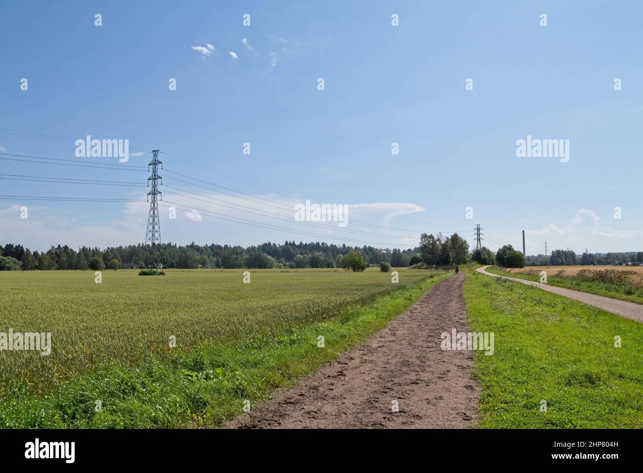 Gravel path beside field hi-res stock photography and images - Alamy