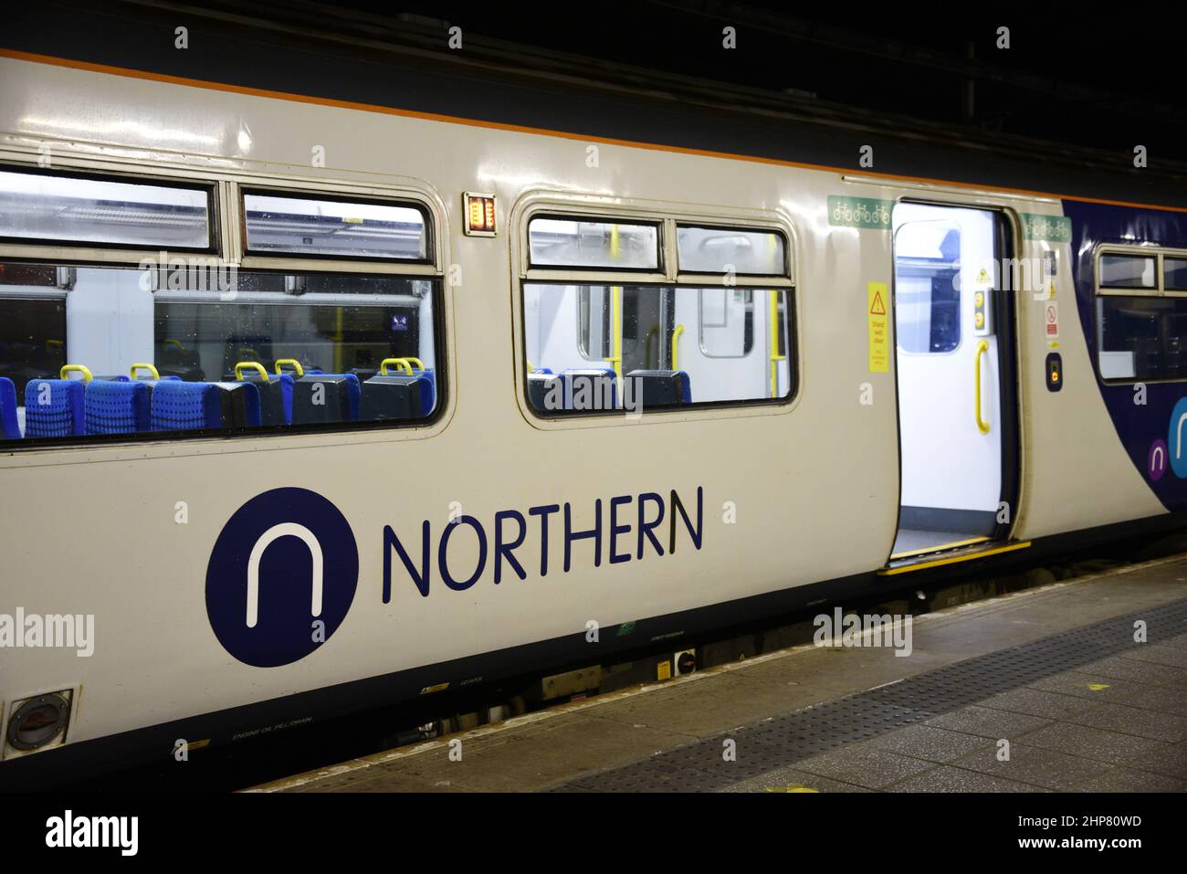 Manchester, UK, 19th February, 2022. A Northern line train at Victoria ...